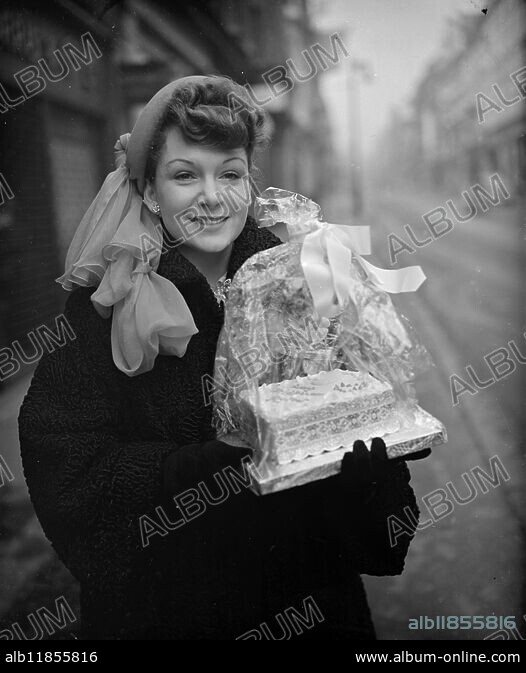 IN SEARCH OF A TAXI. British film actress JEAN KENT , shown here at the ...