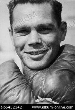 Russell Sands's Instagram, Twitter & Facebook on IDCrawl