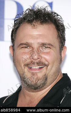 Jeremy Ratchford's Instagram, Twitter & Facebook on IDCrawl