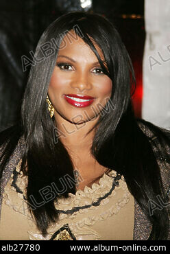 Sandra Stock's Instagram, Twitter & Facebook on IDCrawl