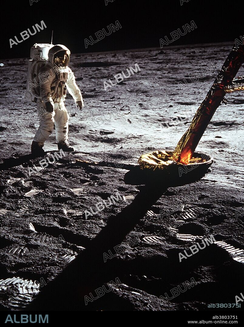 Apollo Xi Buzz Aldrin Buzz Aldrin On The Moon, Apollo 11, NASA Canvas