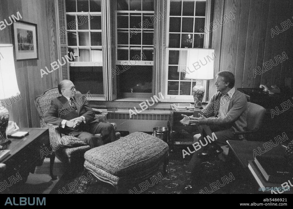 Jimmy Carter meets with Menahem Begin at Camp David circa 09/05/1978 ...