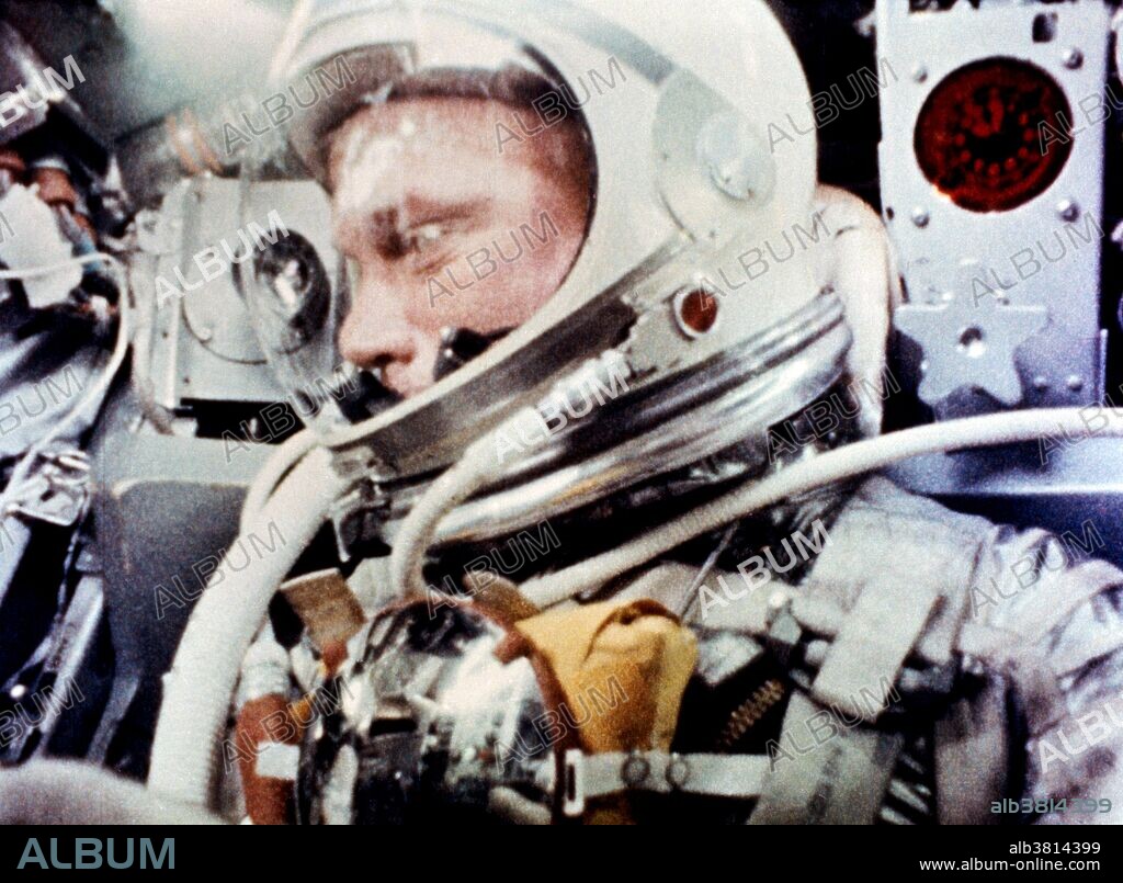 Astronaut John Glenn 1962 107: The First Image Of A US Astronaut In